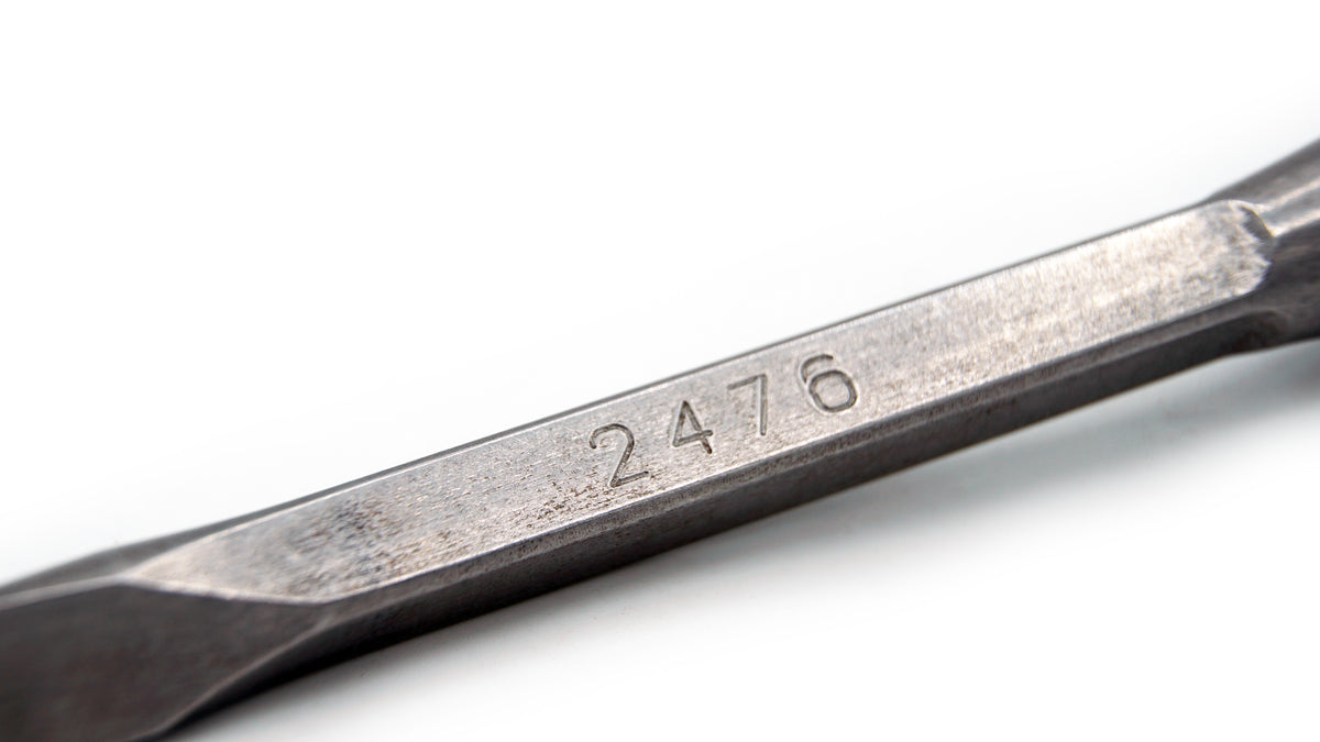 Medium Screwdriver - Solid Steel – Hand Tool Rescue